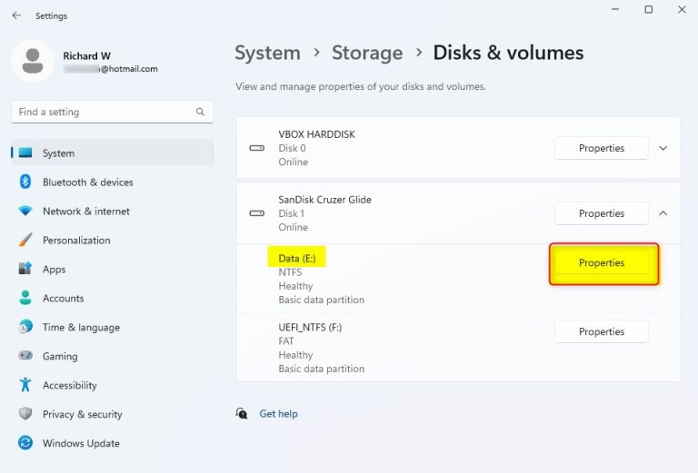 How to Rename Drive Labels in Windows 11 - Geek Rewind