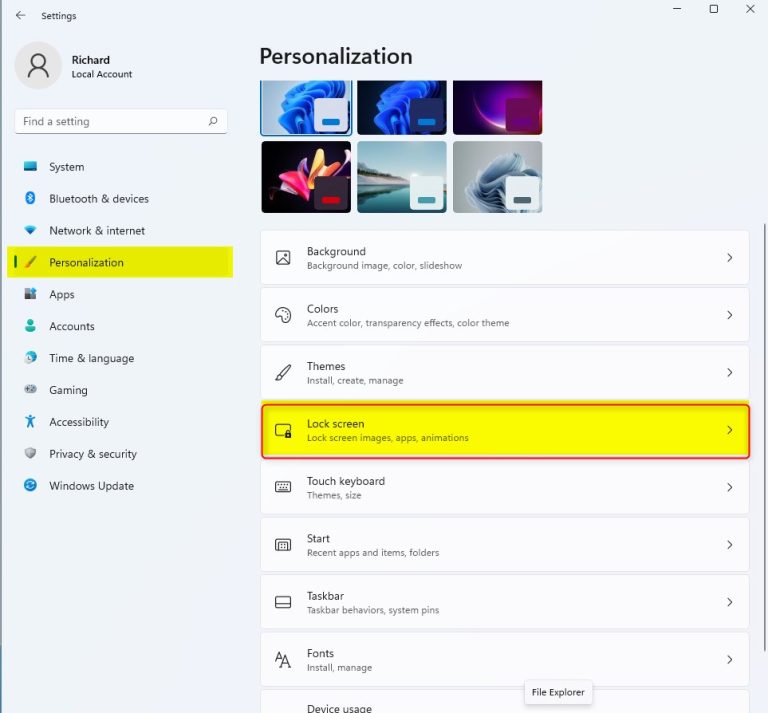 How to Enable/Disable Windows 11 Lock Screen Background Motion - Geek Rewind