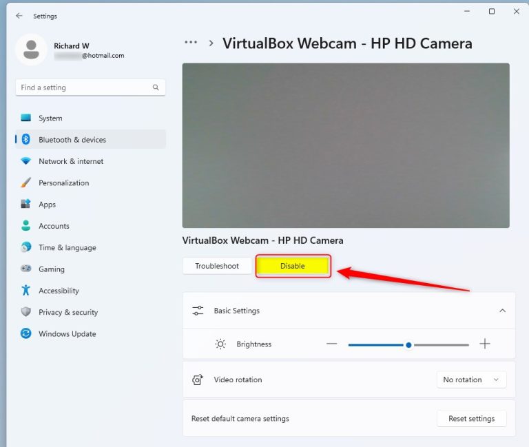 Enable or Disable Camera in Windows 11: A Complete Guide - Geek Rewind