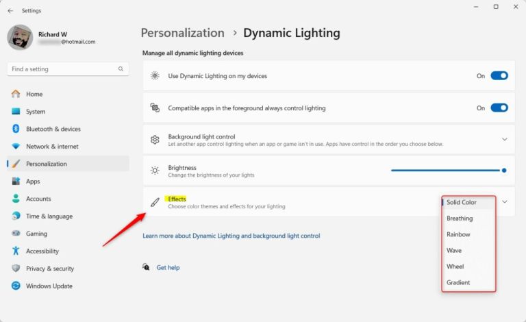 How to Change Color Themes and Effects for Dynamic Lighting LED Devices in Windows 11 - Geek Rewind