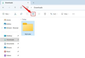 How to Rename Folders in Windows 11 - Geek Rewind